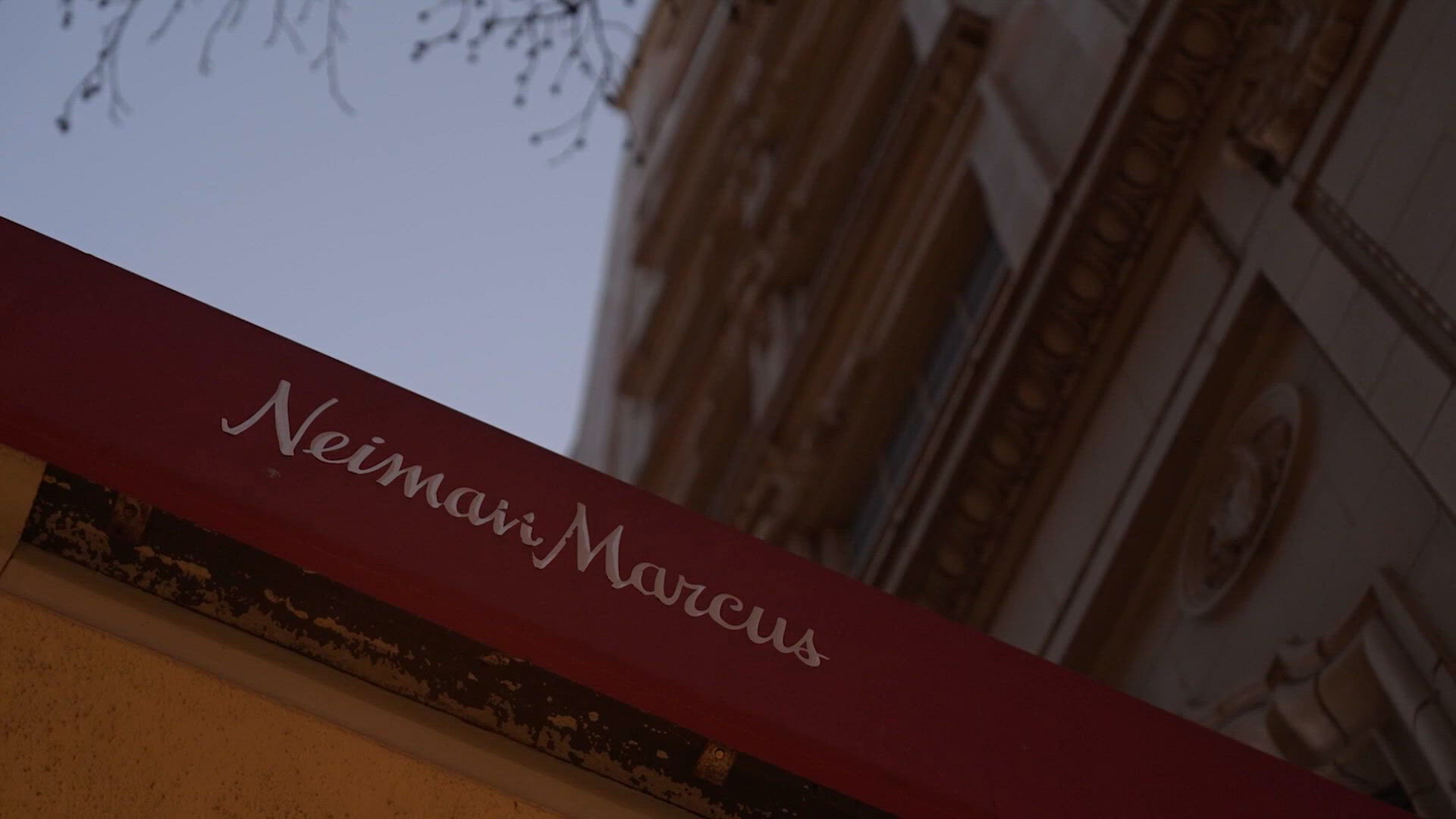 Neiman Marcus shutting down its downtown Dallas store as parent company ...