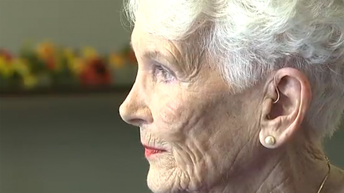 Surgeons decide to operate on 92-year-old cancer patient | wfaa.com