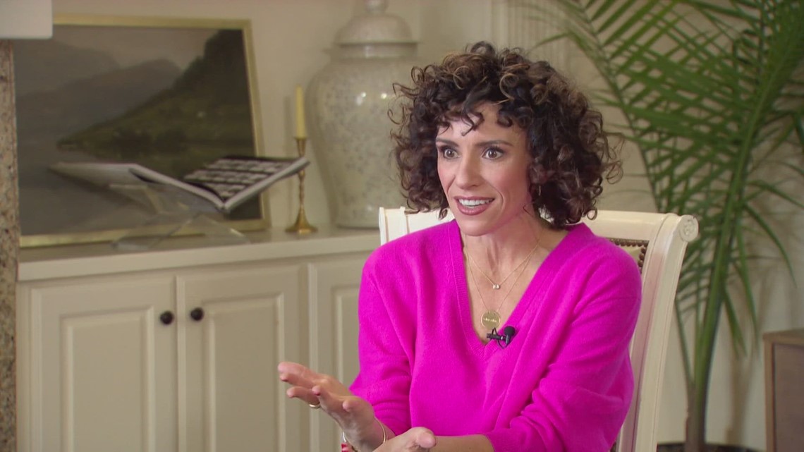 Dallas Mavericks assistant coach's wife Natalie Jensen interview | wfaa.com