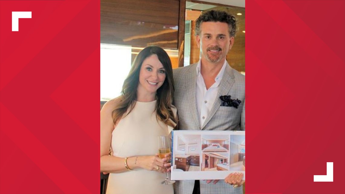 Mom, stepfather, two kids among 10 killed in Addison plane crash | wfaa.com