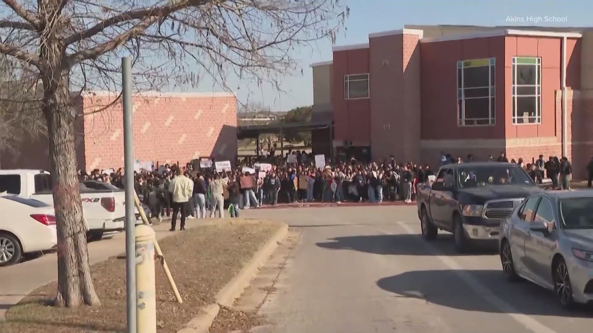 Texas students plan more protests as state issues new guidance on ...
