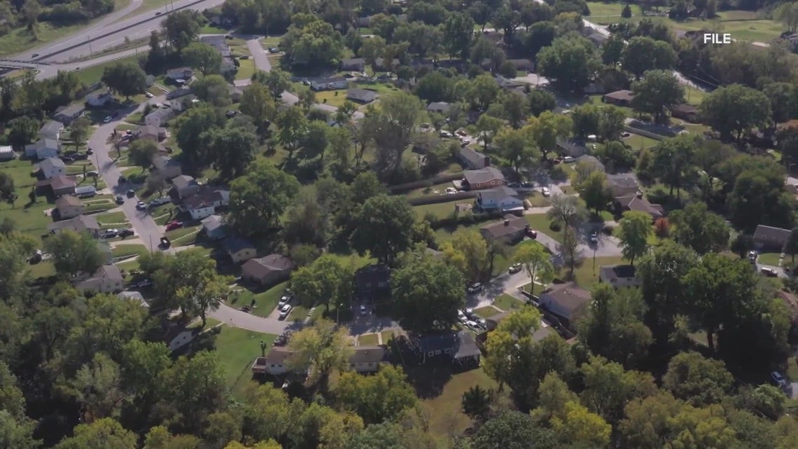 New census report shows DFW experienced the third-largest population ...