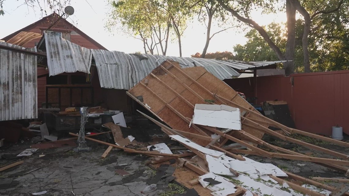 Dallas home explodes Thanksgiving Day, blast caught on camera | wfaa.com