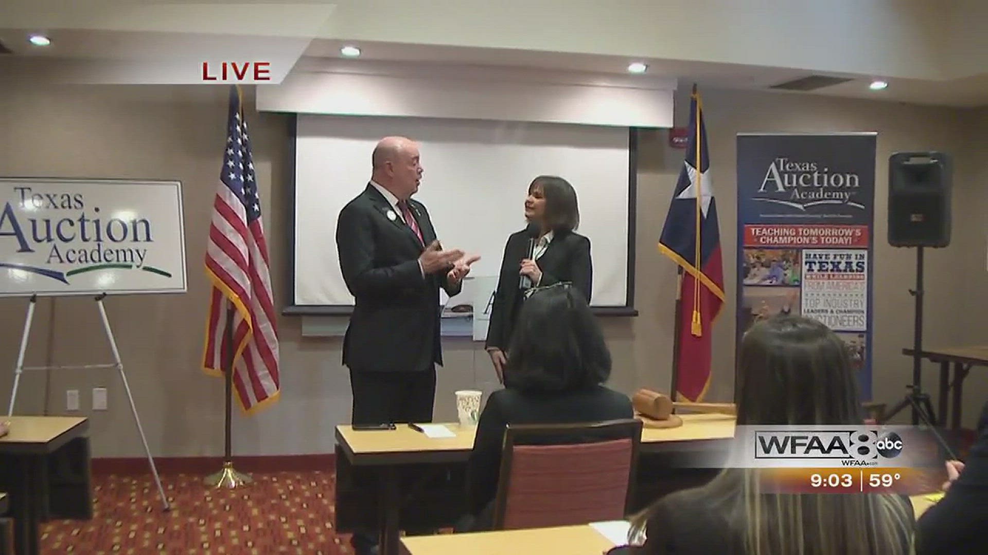 How to Become an Auctioneer | wfaa.com