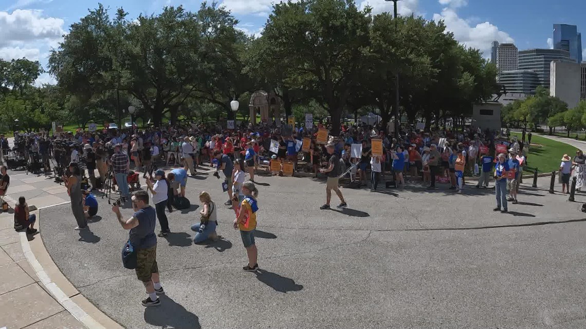 Uvalde residents supported by other gun violence victims at Texas State ...