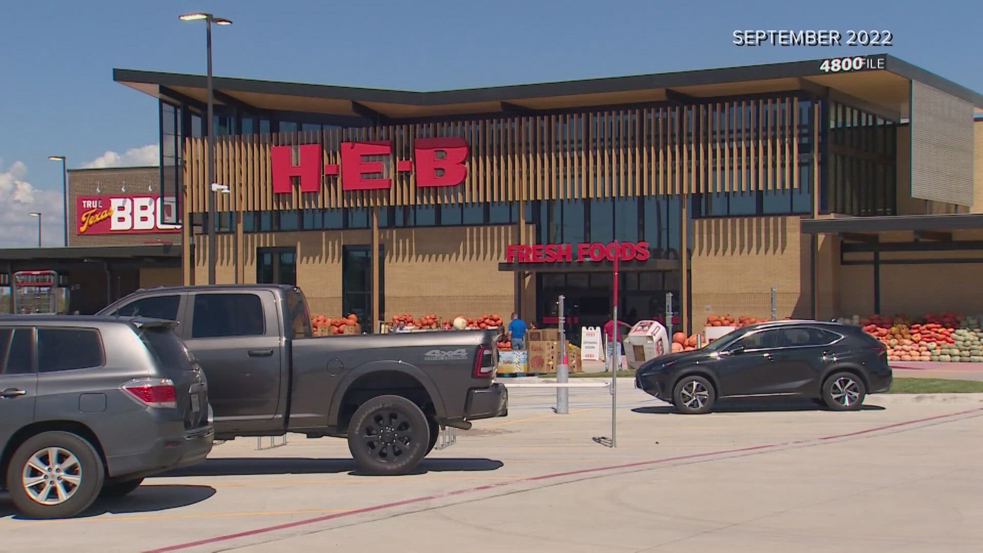 Dallas H-E-B store plans move forward with rezoning vote | wfaa.com