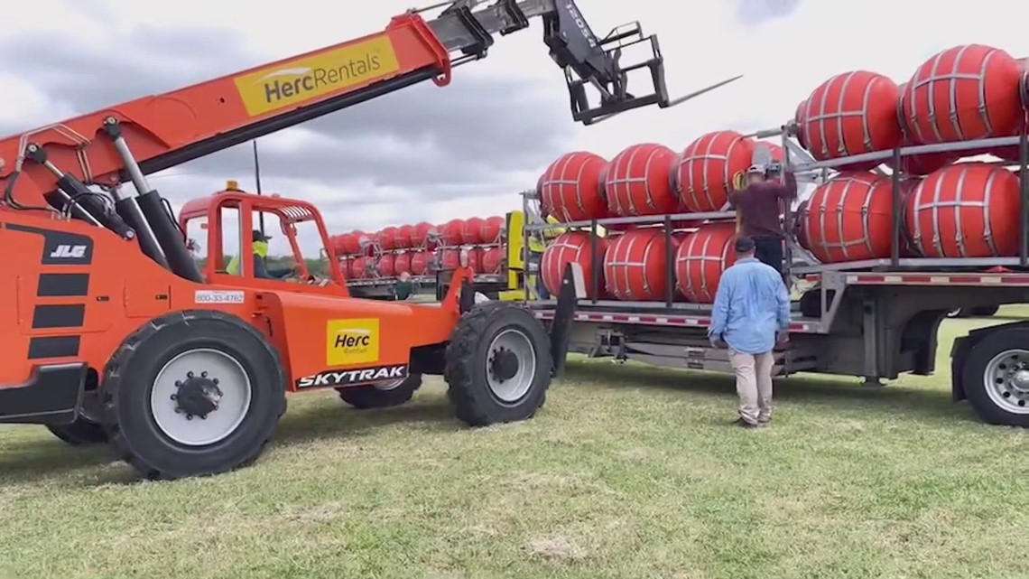 Marine barriers on Rio Grande set to prevent smuggling, migrant ...