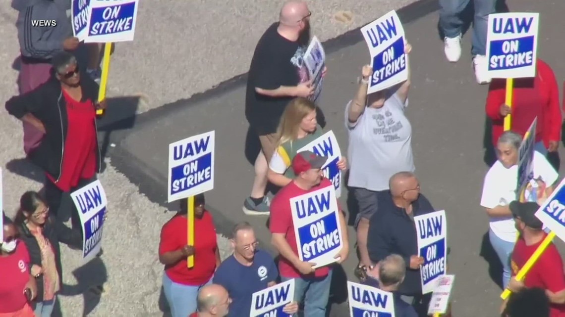 UAW strike updates: Where things stand Friday | wfaa.com
