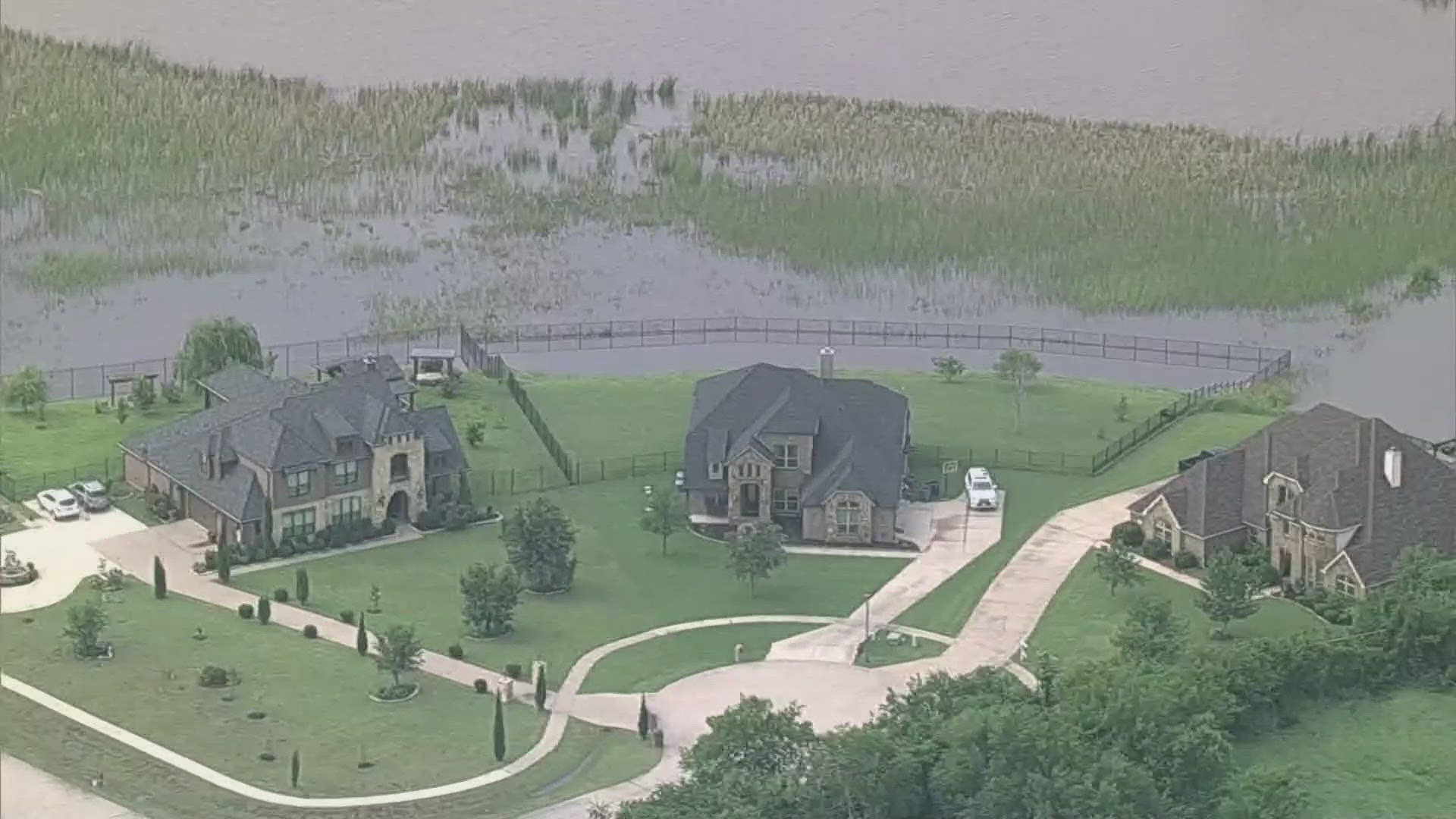 State says 'no immediate danger' after Rockwall County dam shifts feet ...