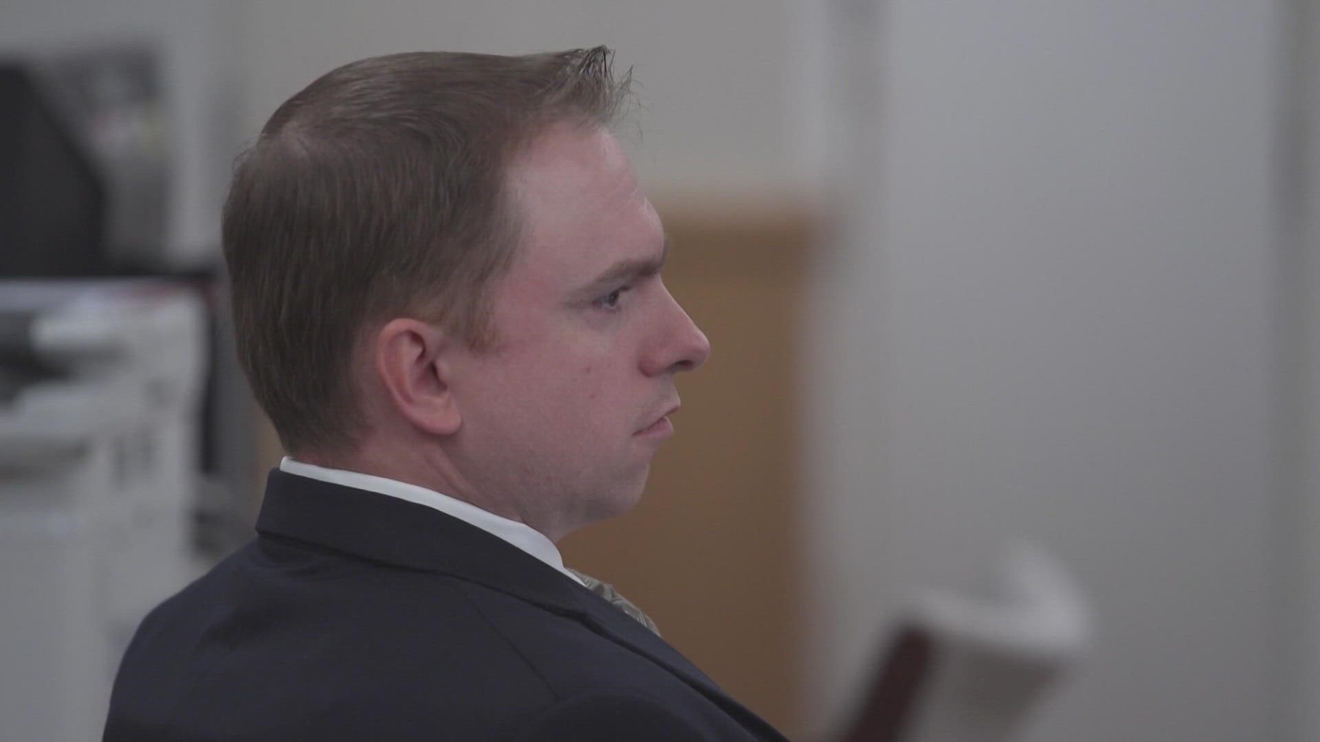 Aaron Dean attorneys ask again for change of venue in Atatiana ...