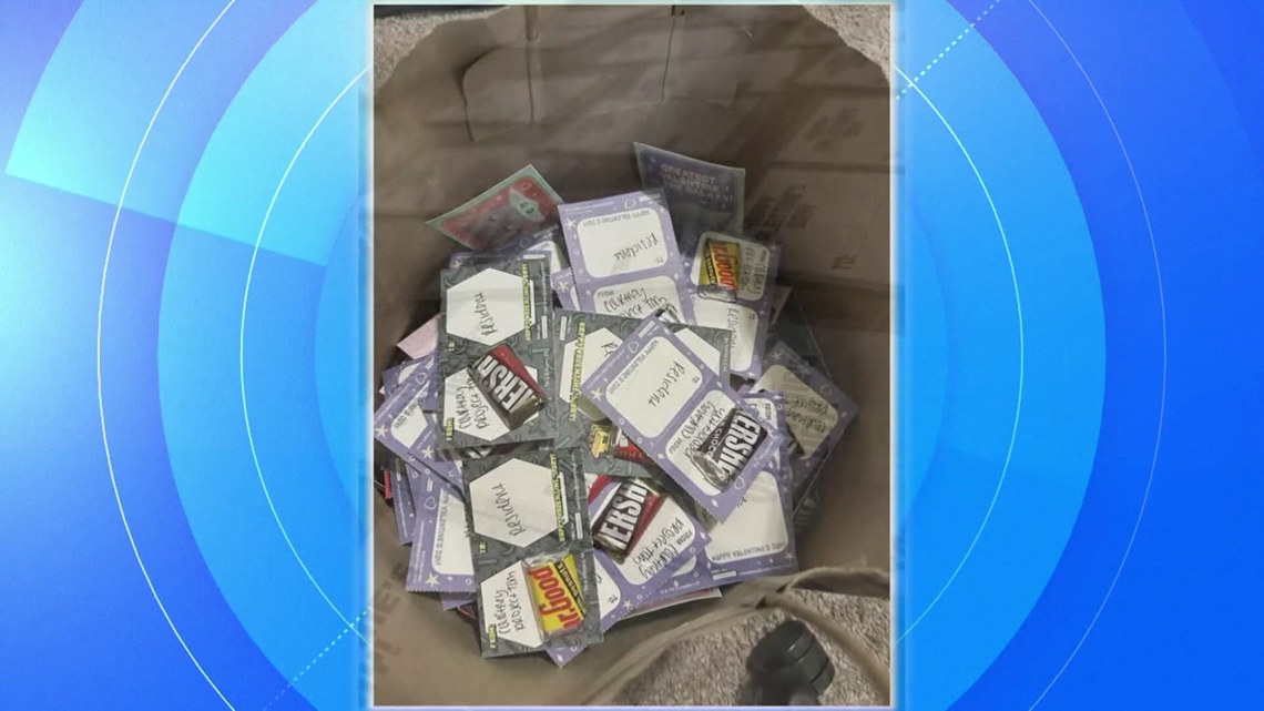 Family missing their grandpa honor him by sending cards around the ...