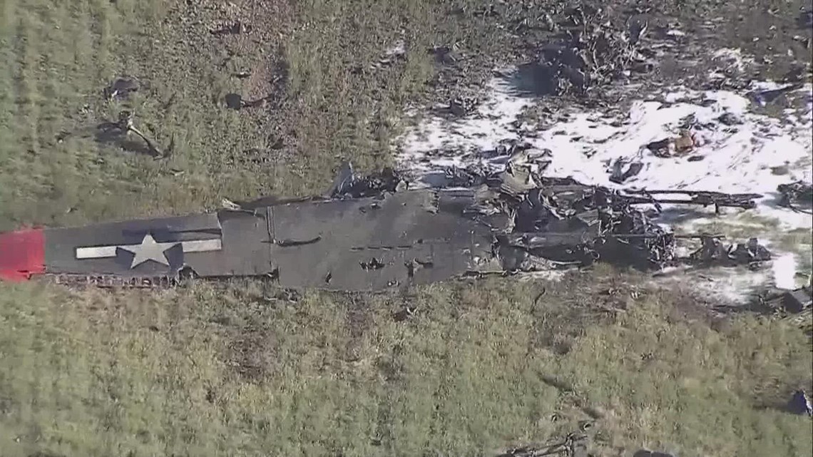 Dallas air show crash update: Investigators discover GPS devices | wfaa.com