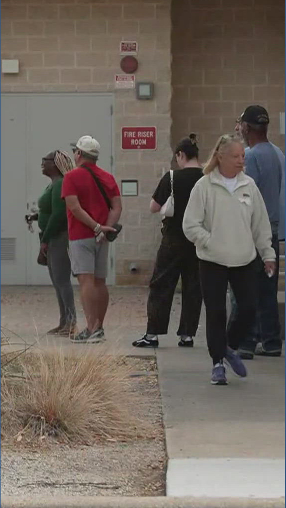 Dallas County poll hours extended to 9 p.m. for Democrats | Reported ...