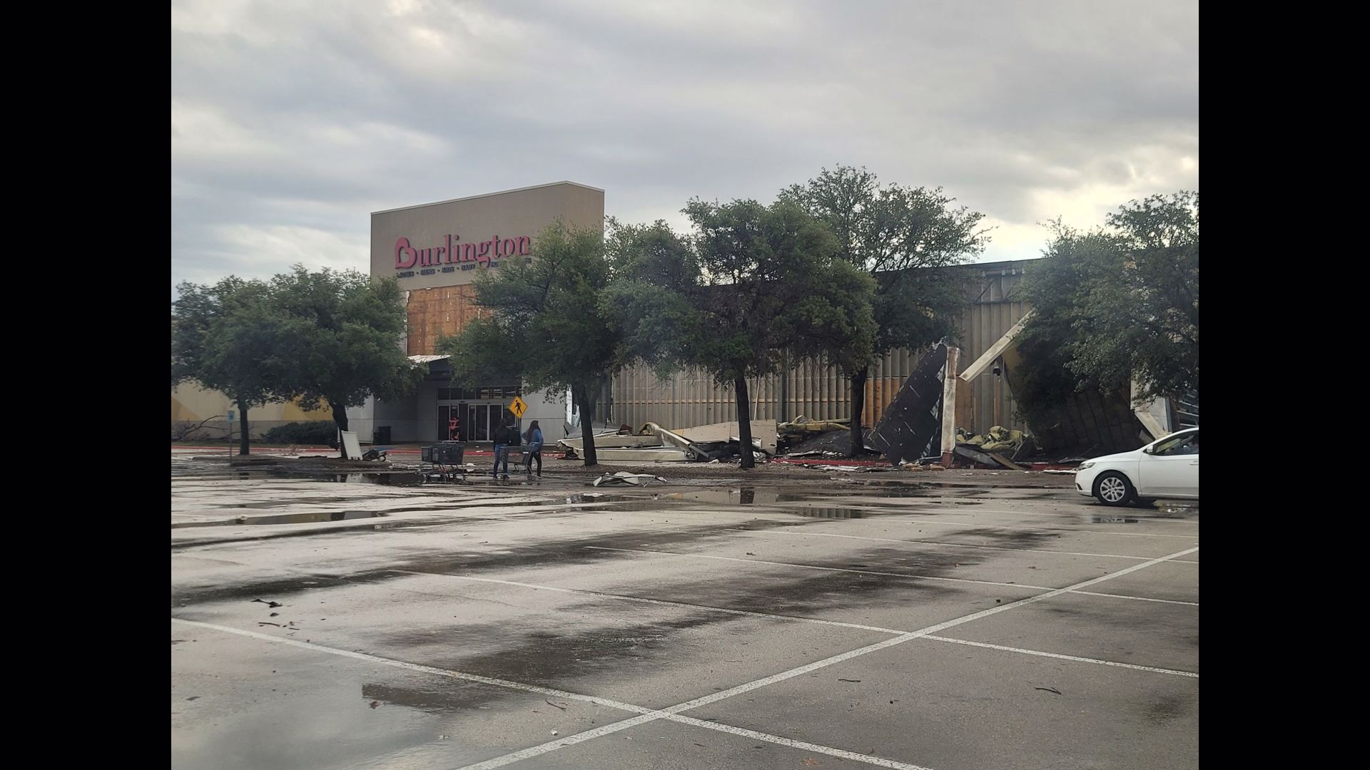 Photos: Severe weather causes damage across Dallas Fort Worth | wfaa.com