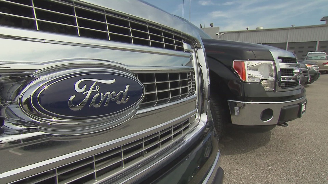 Ford says it's losing money due to its shift to electric vehicles ...