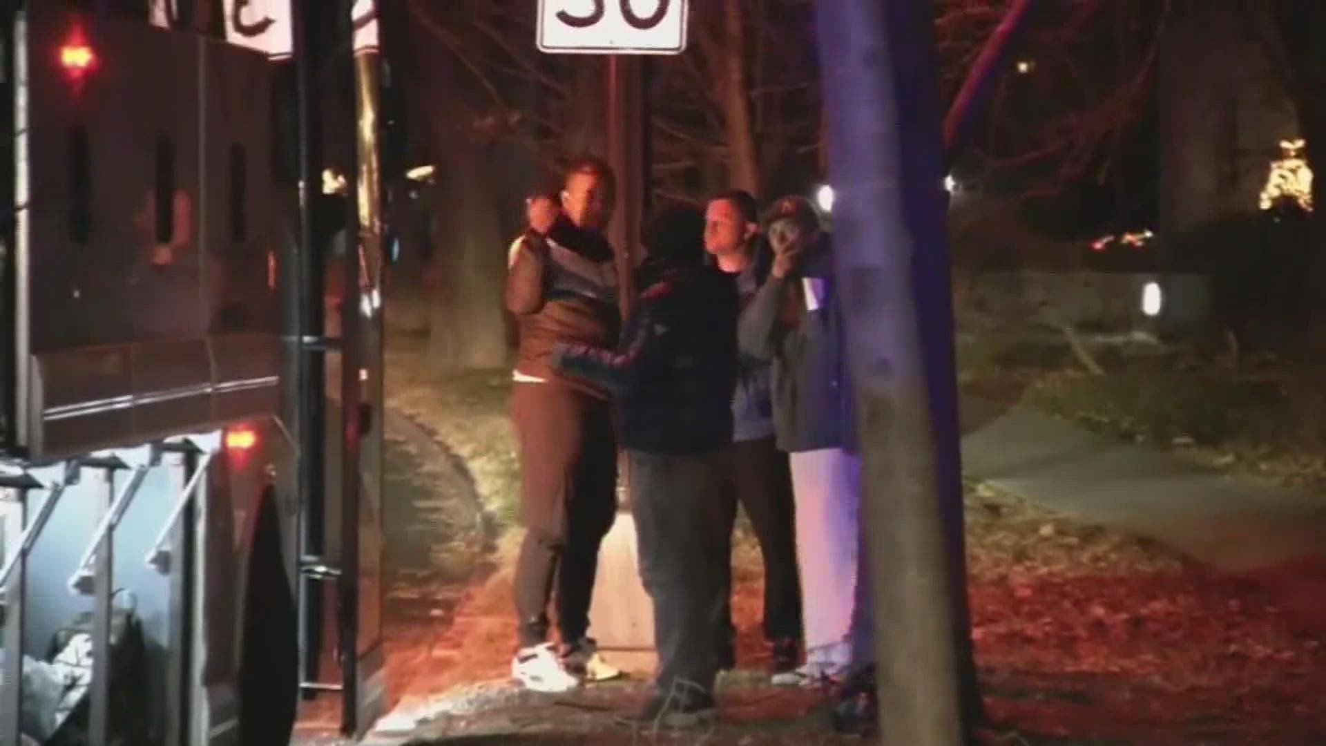 Migrant buses arrive outside VP Harris home on Christmas Eve: Latest ...