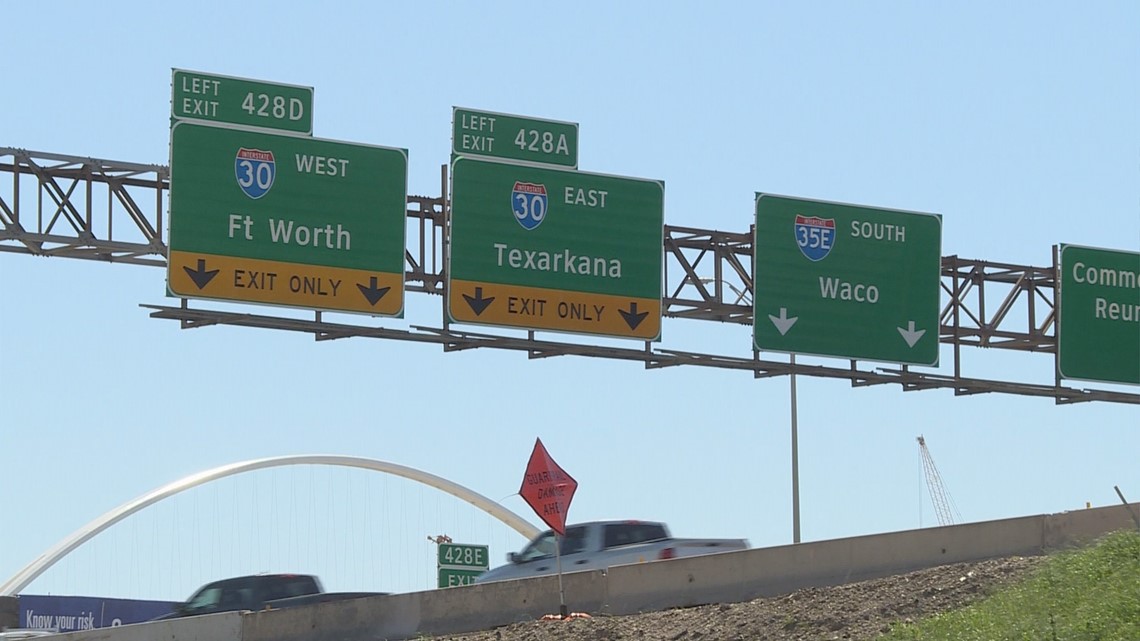 Federal decision leads to change in Texas highway signs | wfaa.com