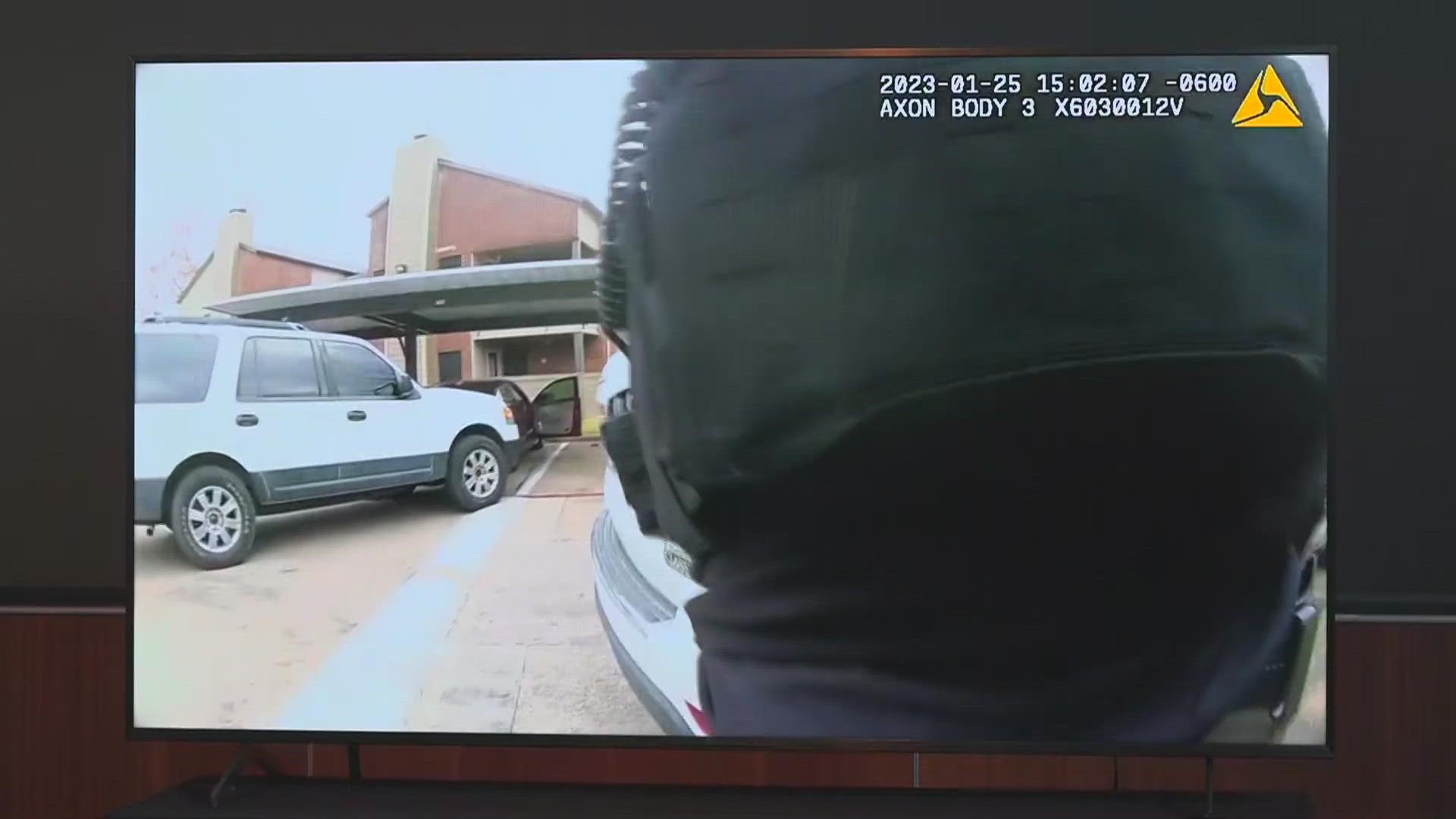 Dallas Pd Released Bodycam Video Of Deadly Shootout Between 18 Year Old