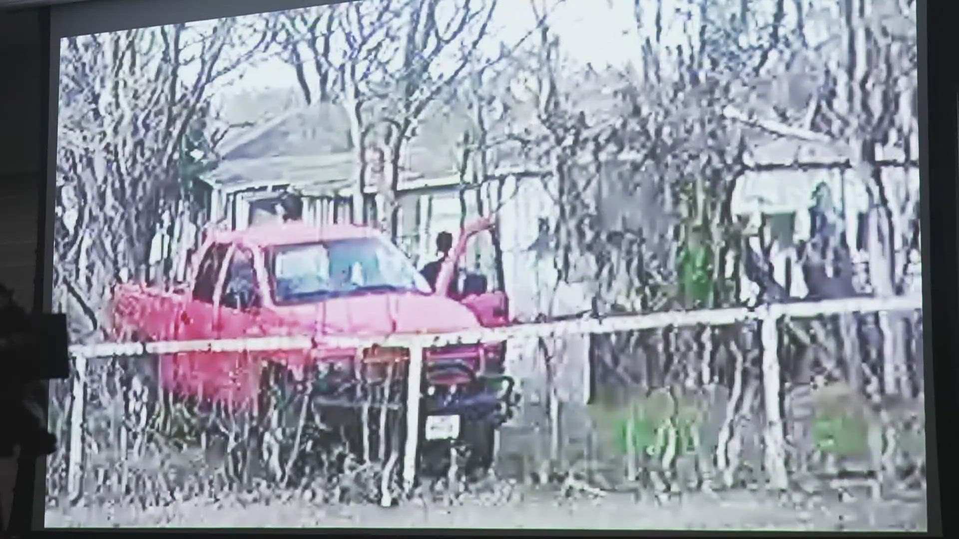 New video released in Fort Worth police standoff | wfaa.com