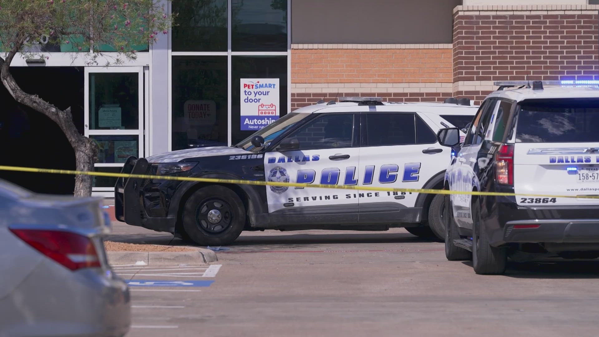 Dallas shooting in area of Wheatland Towne Crossing shopping center off ...