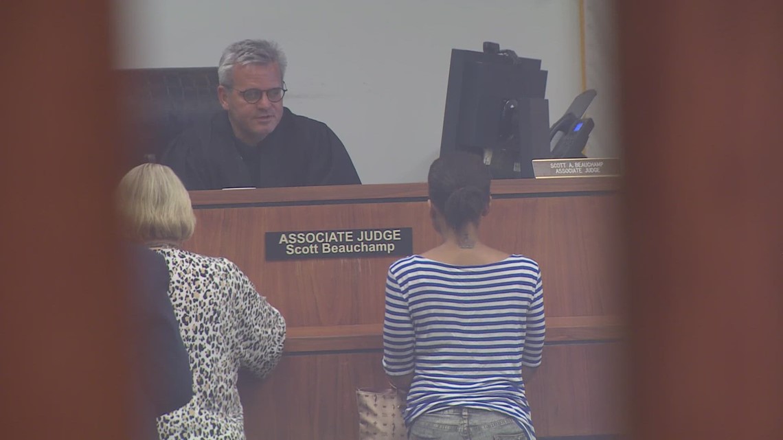 Mom at center of Dallas AMBER Alert makes court appearance; children in ...