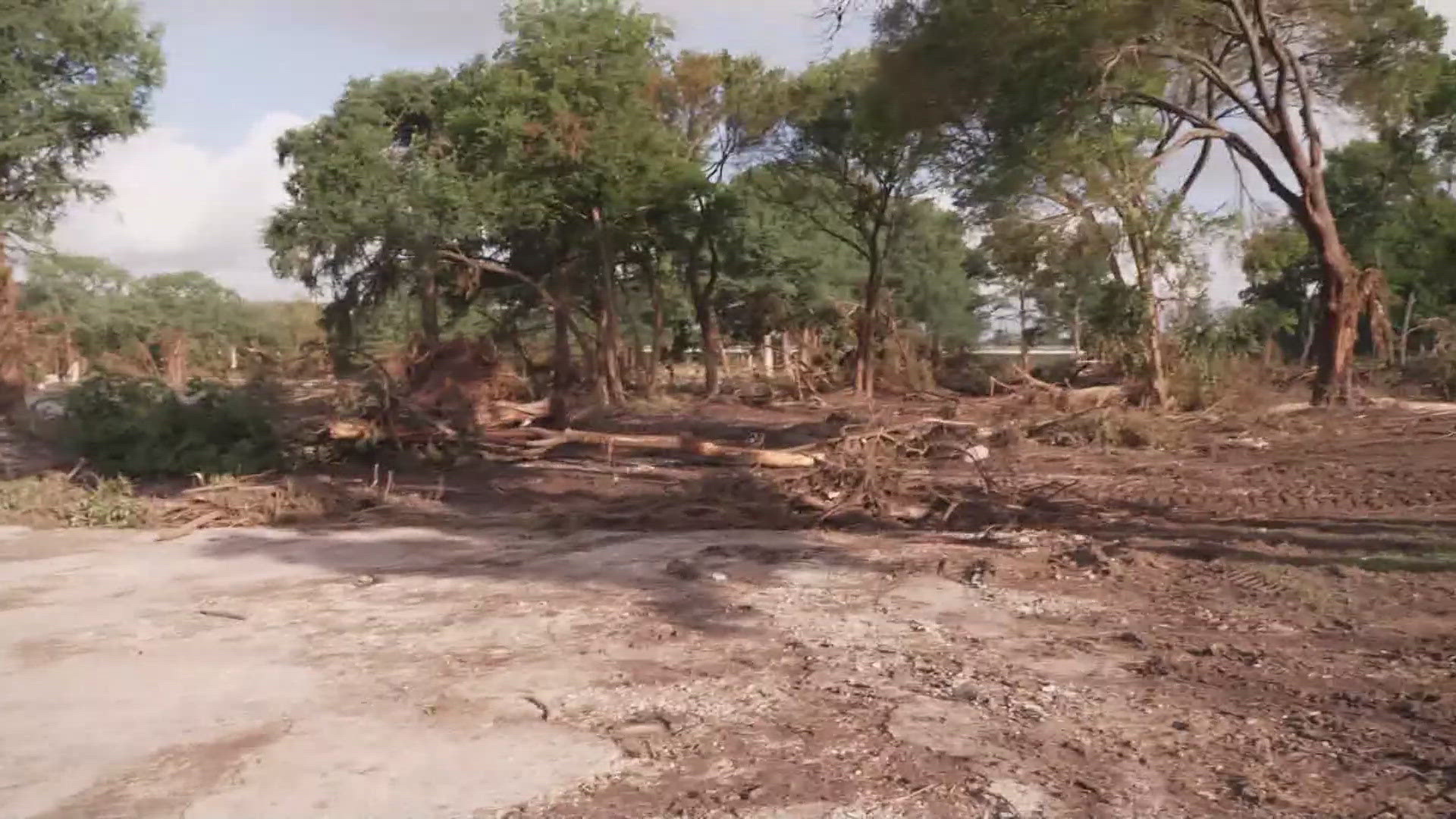 Central Texas floods: 87 reported dead in Kerr County as search efforts ...