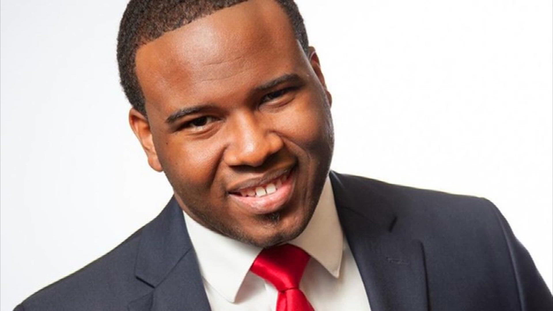 Botham Jean's family files lawsuit against Dallas, seeking payout for ...