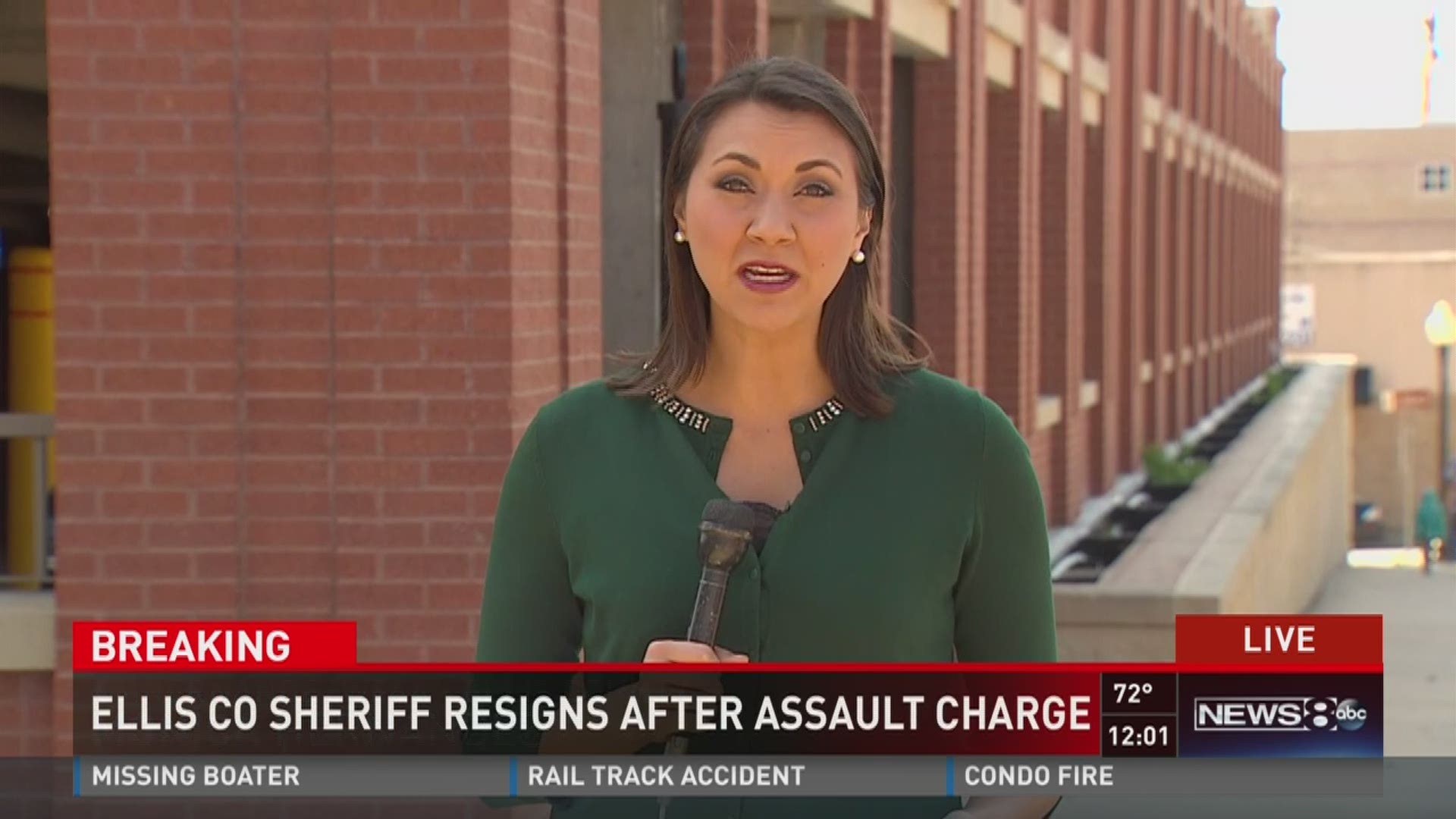 Ellis Co. sheriff resigns; pleads guilty to assault | wfaa.com
