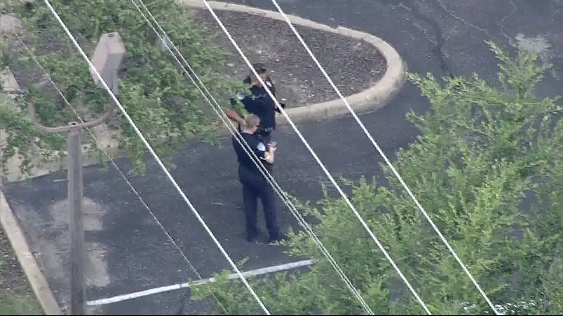 Shooting at Tom Thumb in Richardson: Woman killed, suspect sought ...