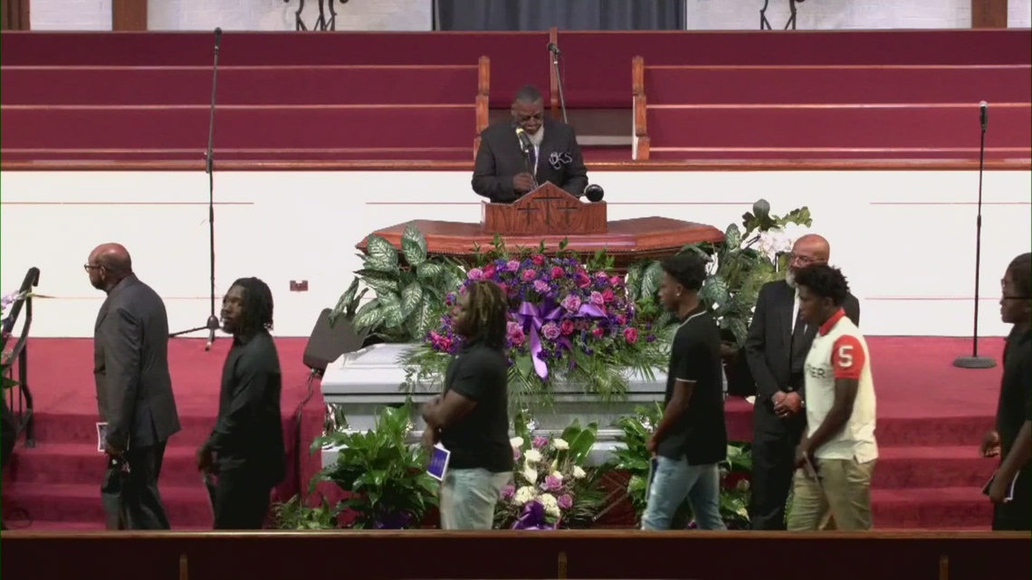 Funeral held for local football player who died during practice | wfaa.com