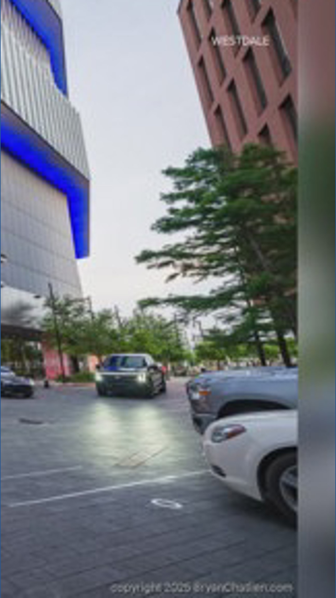 Dallas leaders consider an office building in Deep Ellum for the new ...