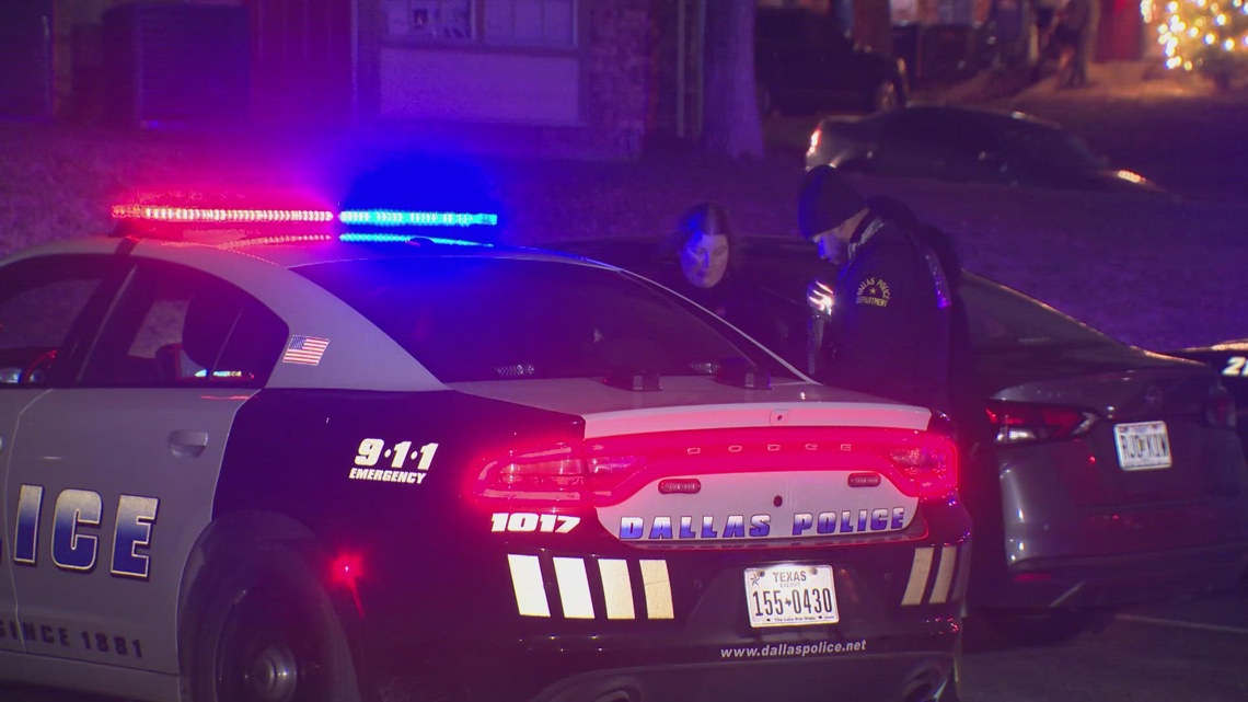 Police investigate deadly shooting at Dallas apartment complex | wfaa.com