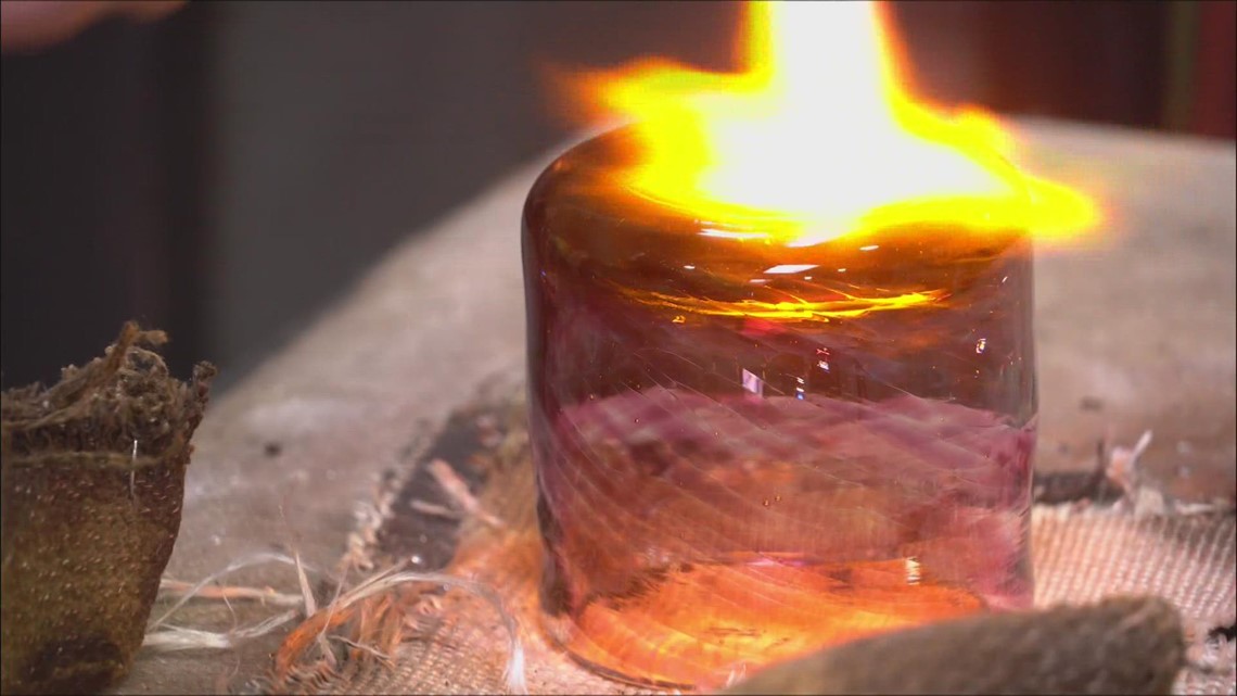 Dallas Glass Art holding glassblowing classes | wfaa.com
