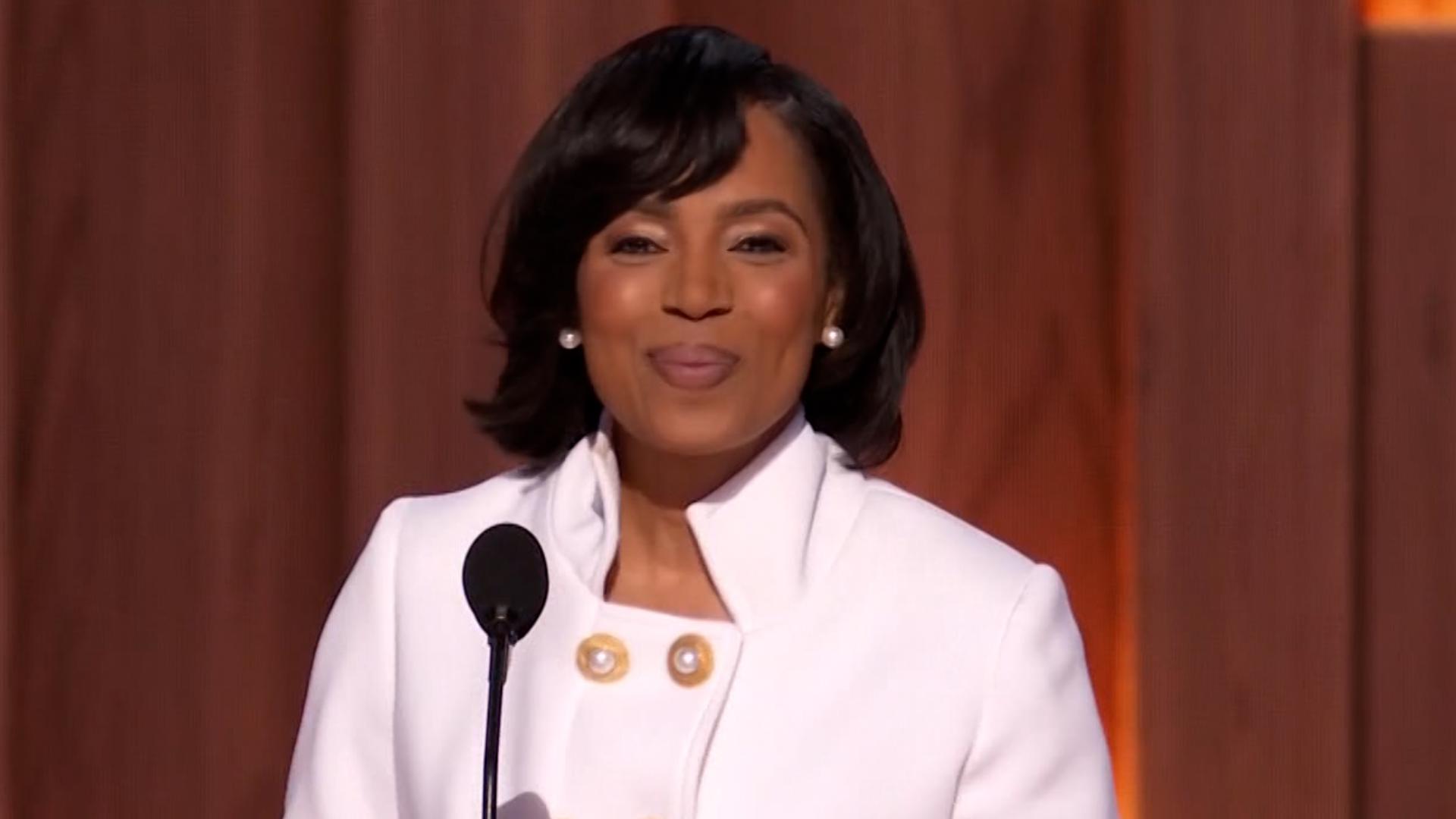 Angela Alsobrook full speech at 2024 DNC (Aug. 20, 2024) | wfaa.com