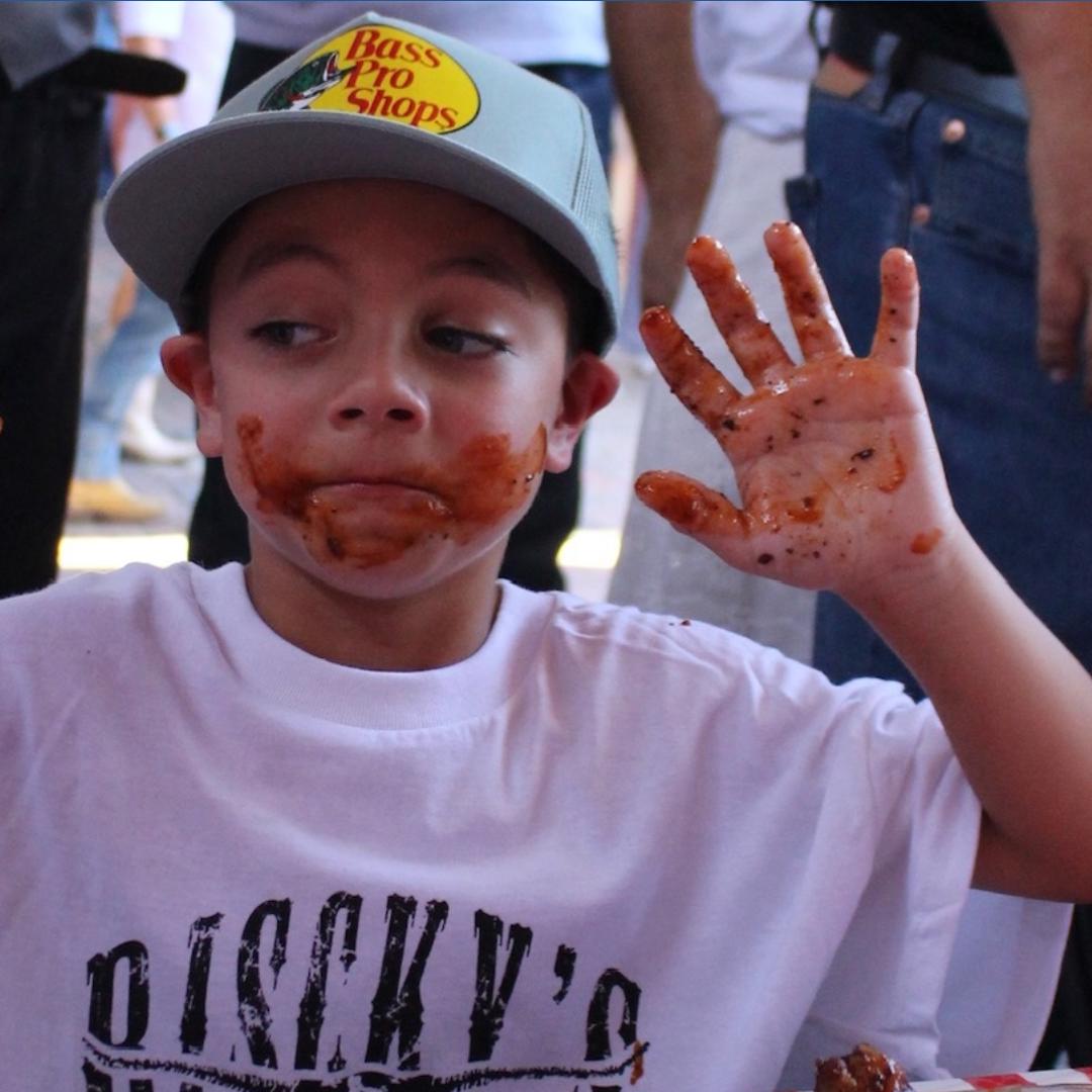 Fort Worth Stockyards BBQ joint crowns 8-time rib-eating champ | wfaa.com