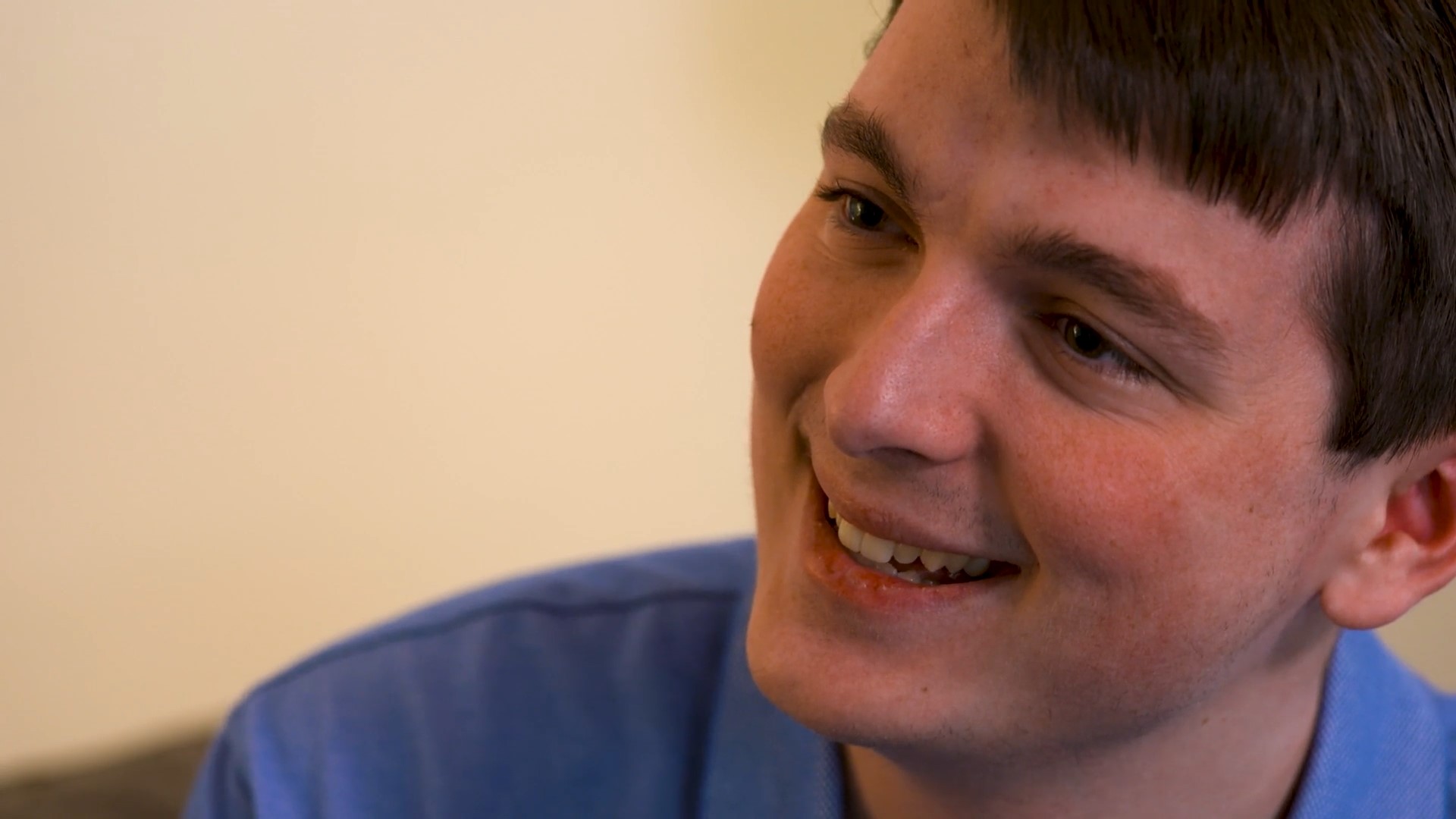 21-year-old Texan with autism eating new things to inspire others ...