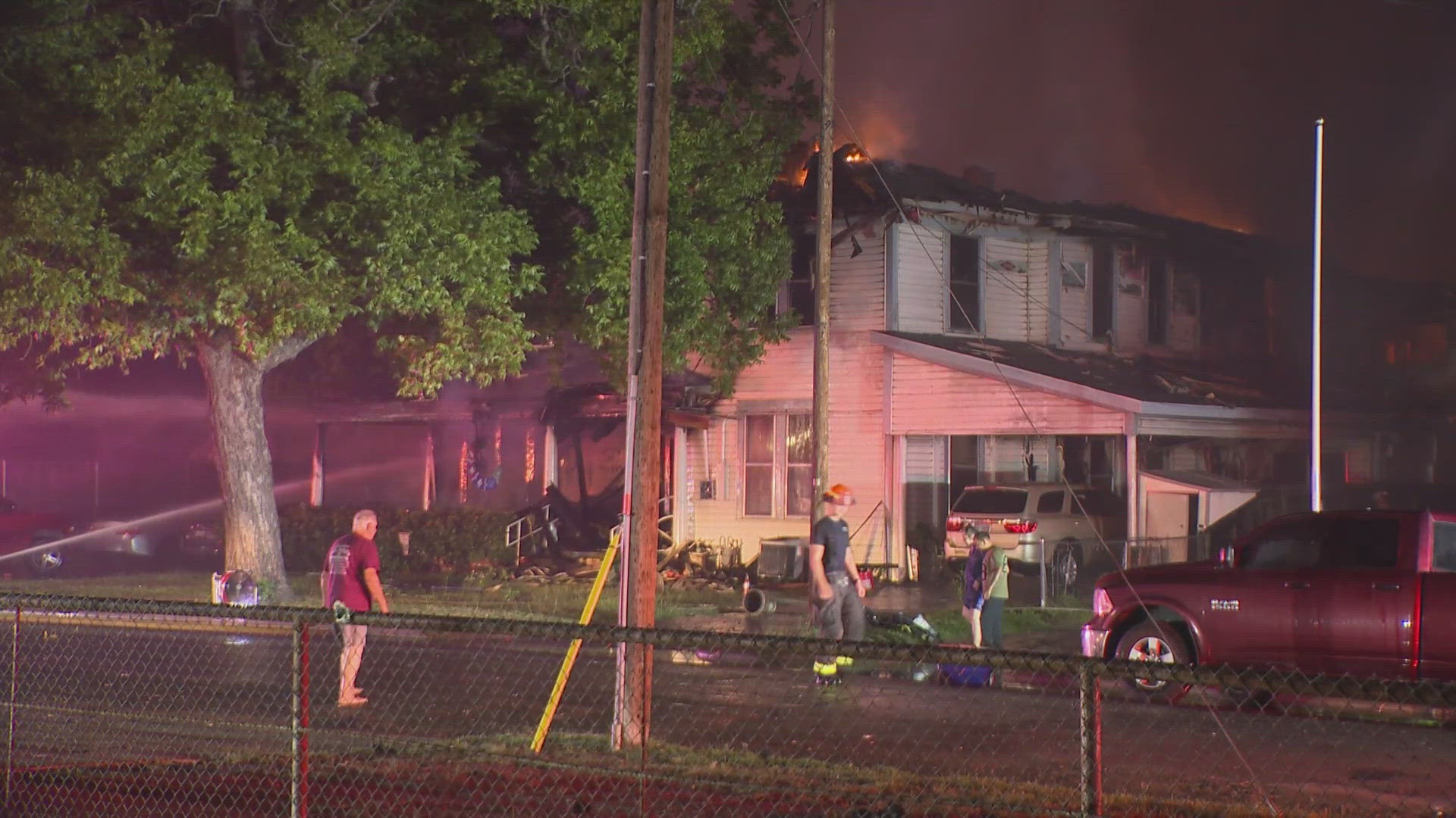 North Texas fire displaces 13 people from women's shelter | wfaa.com