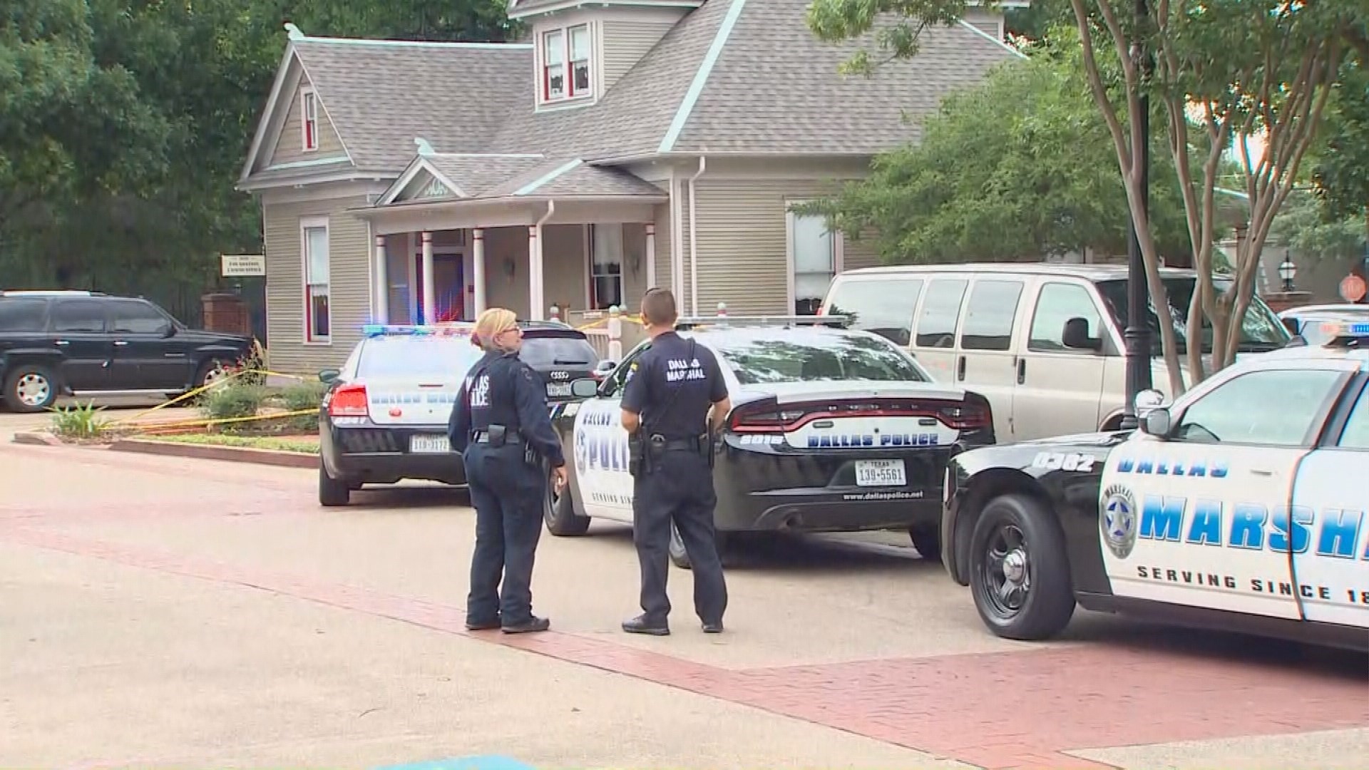 Suspect in custody after hitting Baylor hospital officers with stolen ...