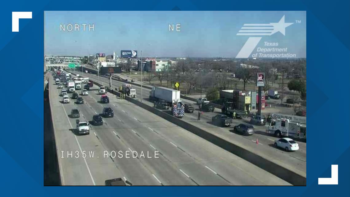 I-35W closed near Rosedale St. after Fort Worth crash | wfaa.com