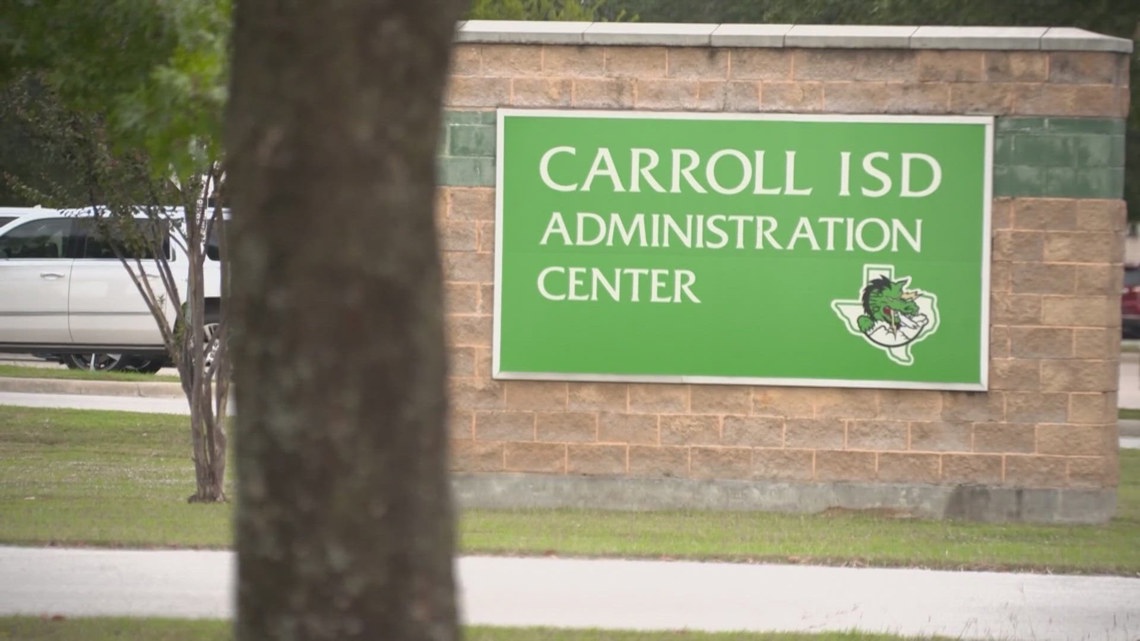 Southlake, Texas: Superintendent retires from Carroll ISD | wfaa.com