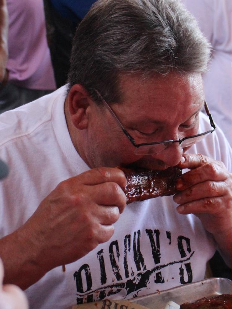 Fort Worth Stockyards BBQ joint crowns 8-time rib-eating champ | wfaa.com
