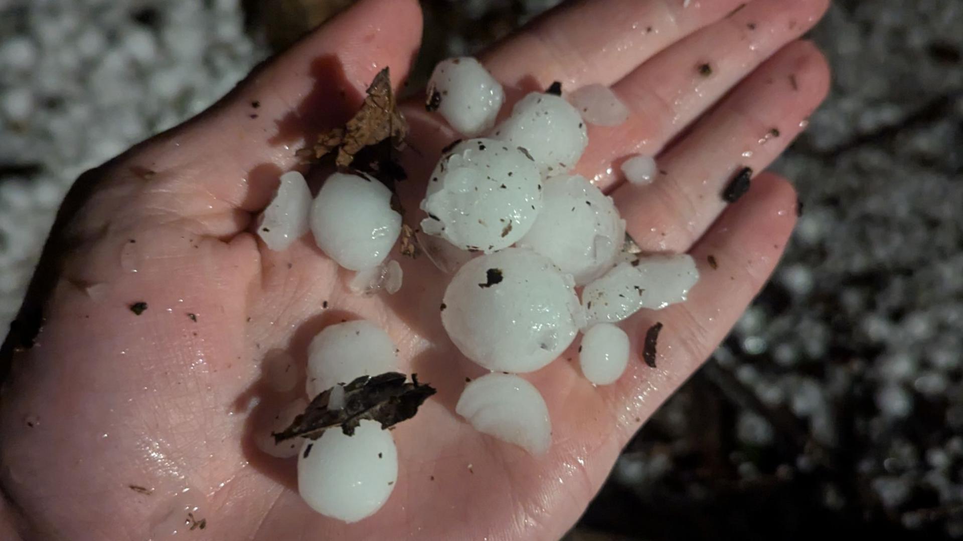 North Texans report golf ball-sized hail and severe storms | wfaa.com