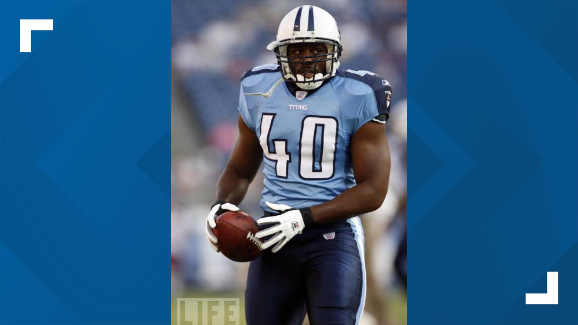 Dallas Cowboys chaplain hopes new book will help benefit others | wfaa.com