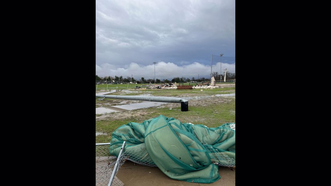 Photos: Severe weather causes damage across Dallas Fort Worth | wfaa.com