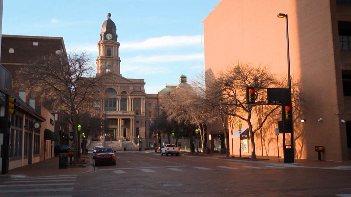 Tarrant County passes lower tax rates amid quorum controversy | wfaa.com