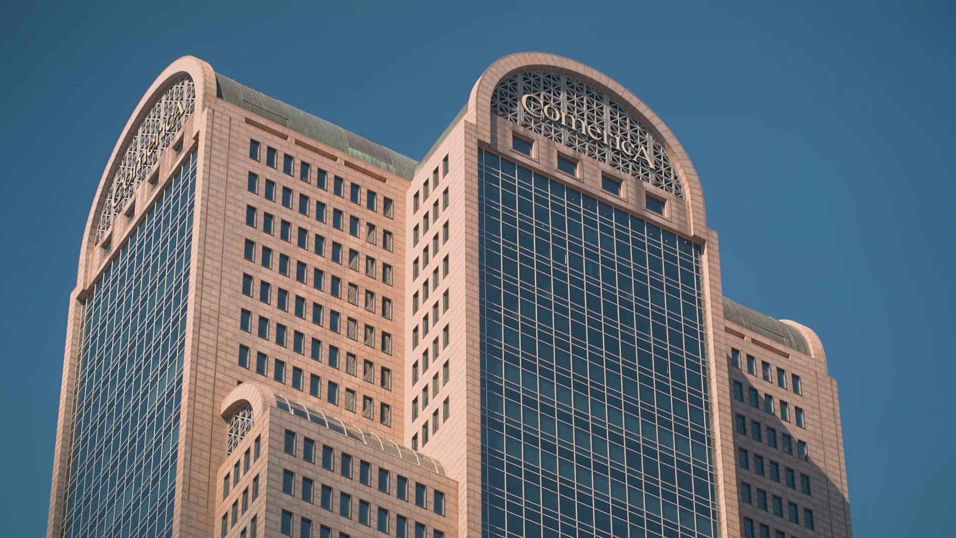 Comerica to lay off 100+ employees at Frisco office following merger ...