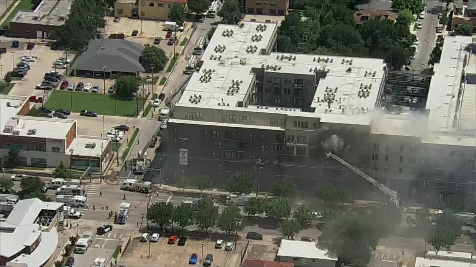 Fort Worth, Texas apartment fire: Nearly 850 people displaced by ...