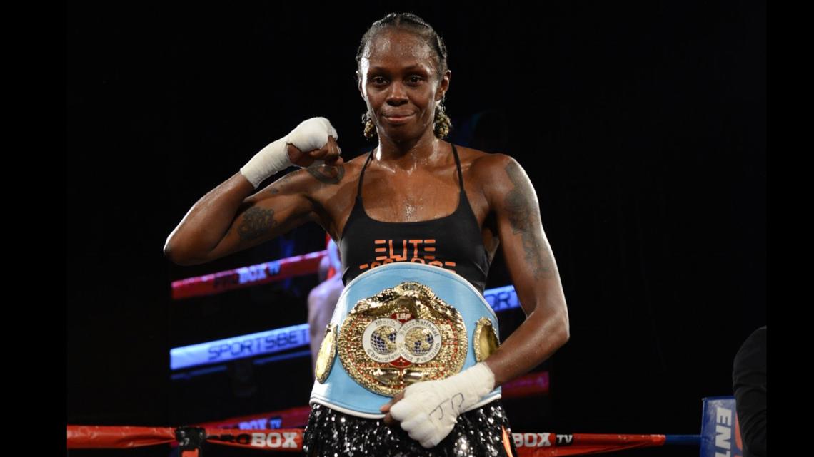 Shurretta 'Chiccn' Metcalf Netflix fight: Get to know Oak Cliff boxing ...