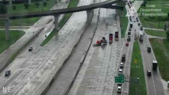 All lanes of I-30 are shut down due to an 18-wheeler crash in Garland ...