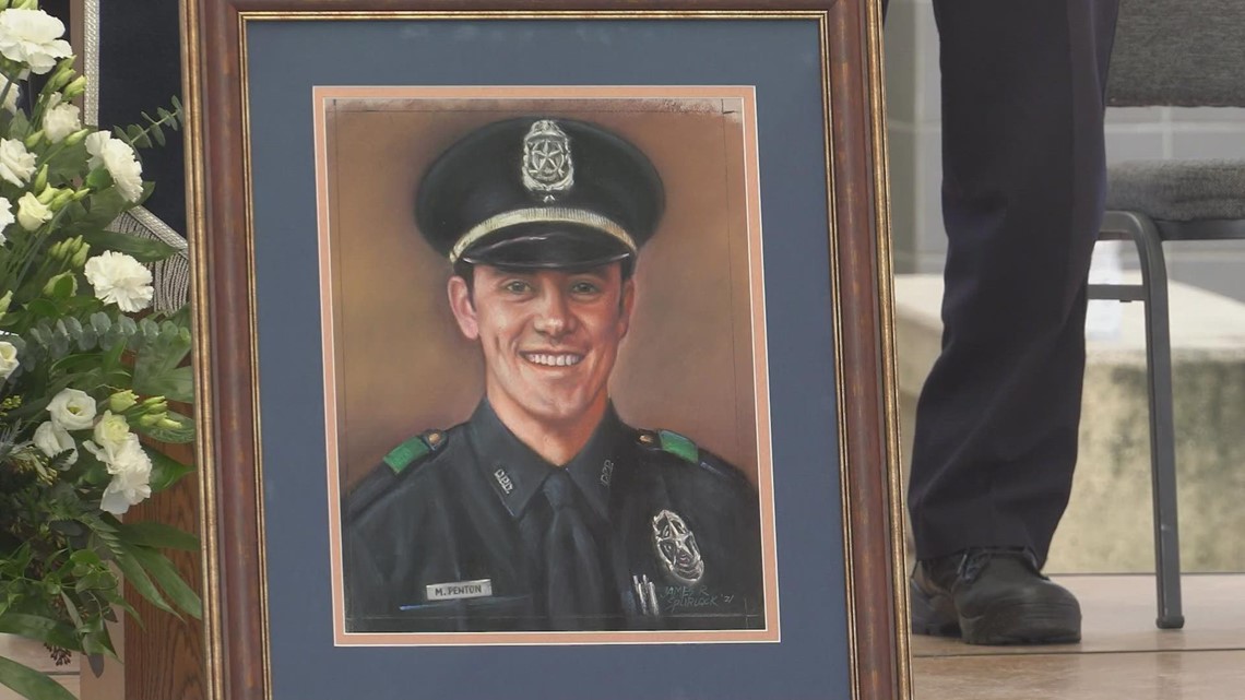 Portrait unveiled of fallen Dallas police officer Mitchell Penton ...